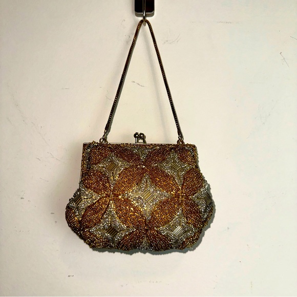 Walborg | Bags | Vintage Gold Beaded Walborg 55clutch Kiss Lock Evening ...